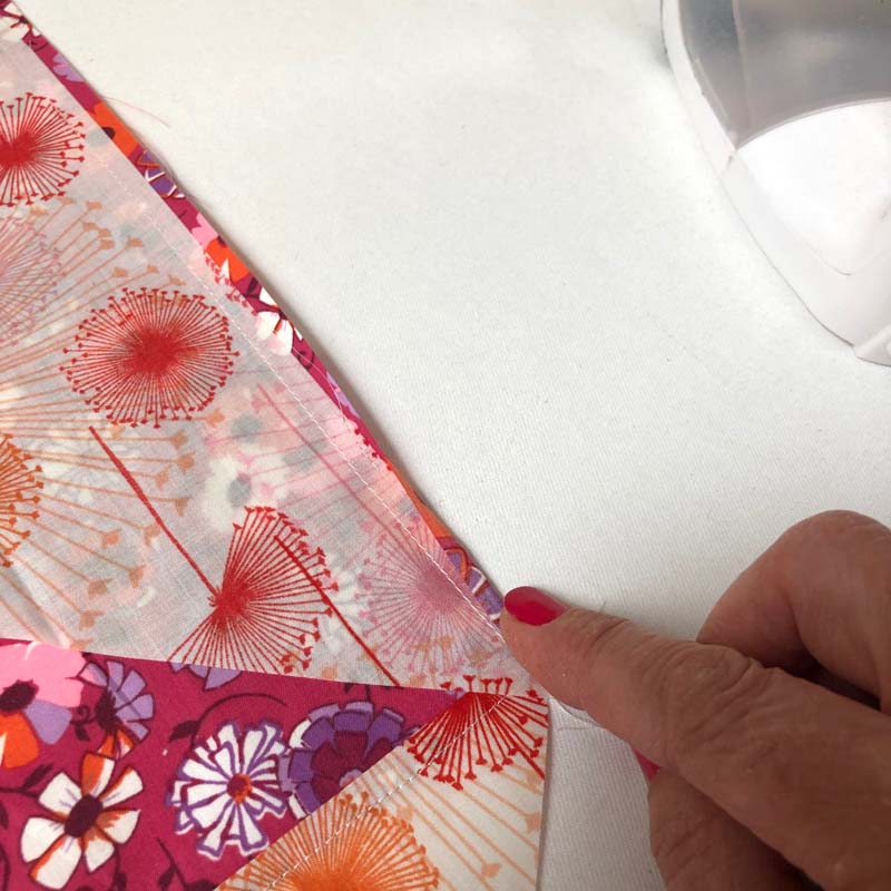 Fabric Triangle Scarf Tutorial - The Crafty Quilter