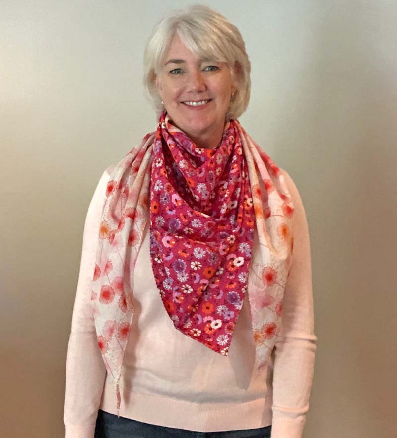 Fabric Triangle Scarf Tutorial - The Crafty Quilter